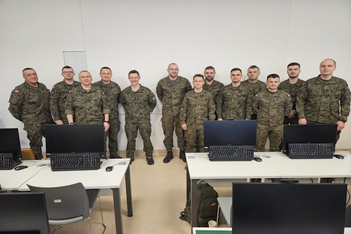 AKREDYTOWANY KURS MIĘDZYNARODOWY LOGFAS FUNDAMENTALS - Wydział ...